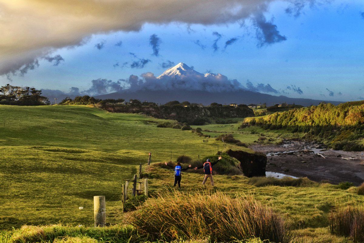 18 Places to Stop at on Taranaki's Surf Highway 45 - NZ Pocket Guide