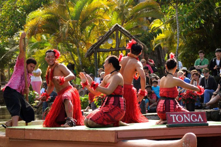 Tonga - Guide for Backpackers - NZ Pocket Guide