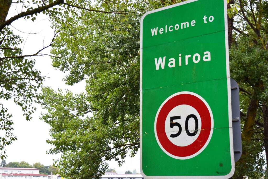 The 16 Essential Driving Rules in New Zealand - NZ Pocket Guide