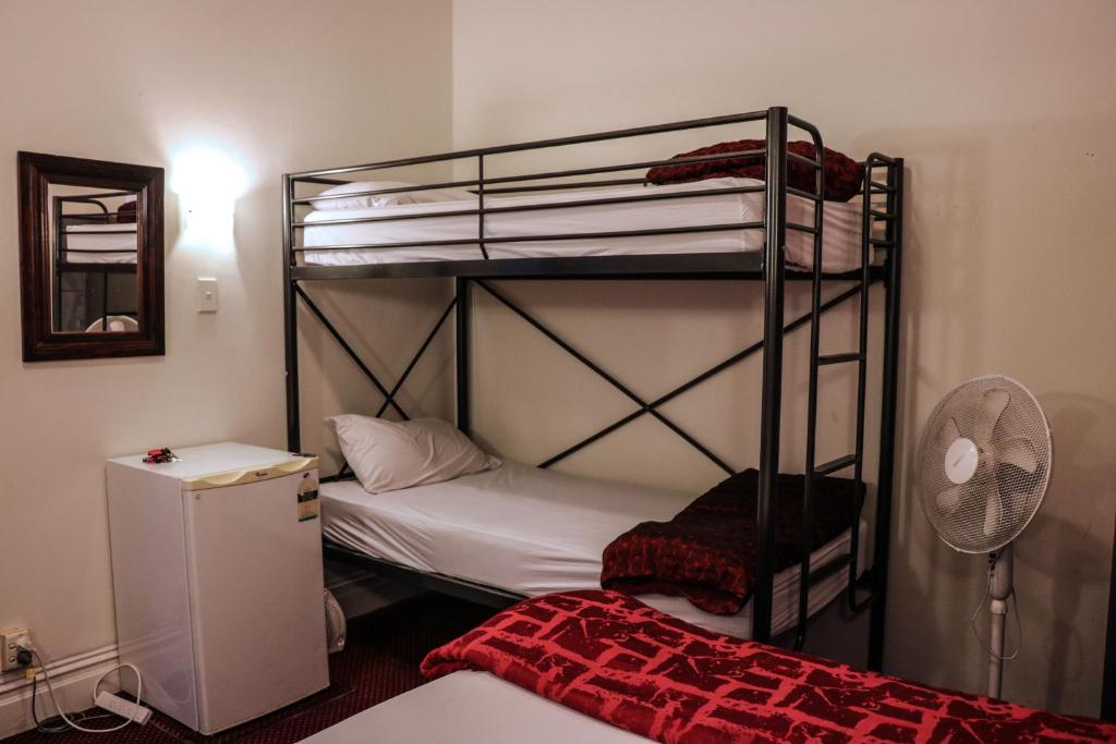 30 Best Backpacker Hostels in Auckland 🎒 [2024] - NZ Pocket Guide