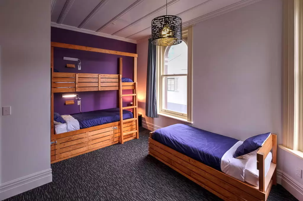 20 BEST Budget Accommodations in Auckland 🛌🏼 [2026]